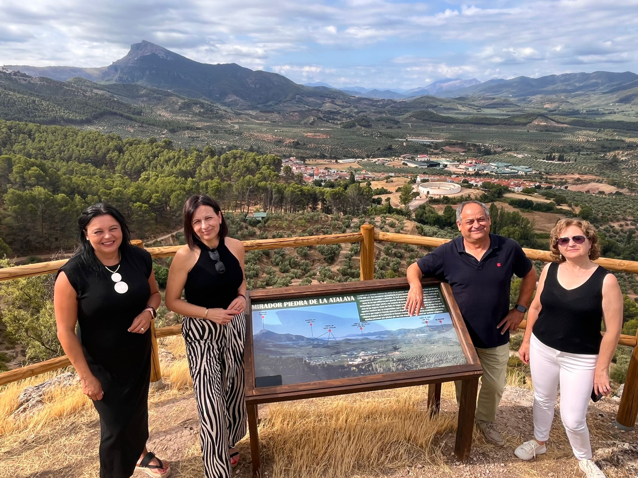 Orcera recupera el entorno natural de El Convento y la piedra de la Atalaya